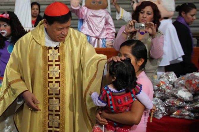 México: Cardenal Rivera recuerda que la familia es un proyecto divino y ...